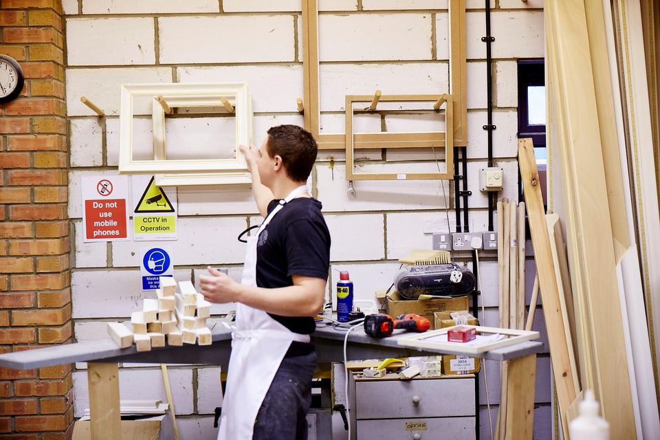 UK based designers and manufacturer of picture frames